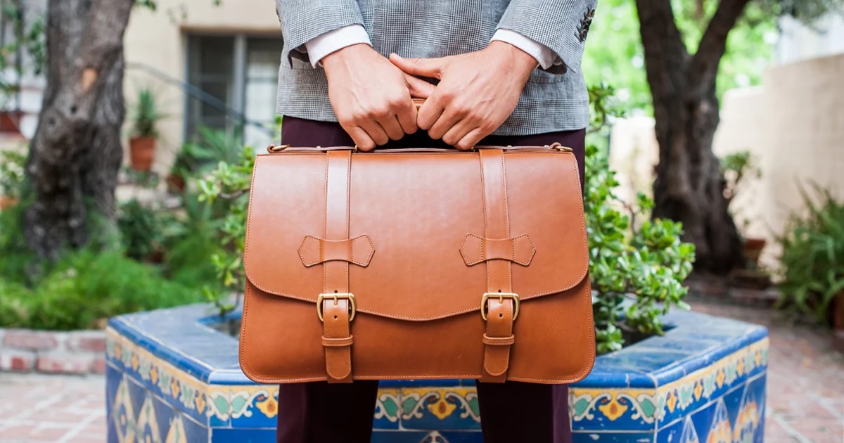 Mens Leather Briefcase: The Perfect Blend of Tradition and Modernity ...
